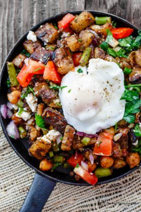 Mediterranean Potato Hash with Asparagus, Chickpeas and Poached Eggs ...