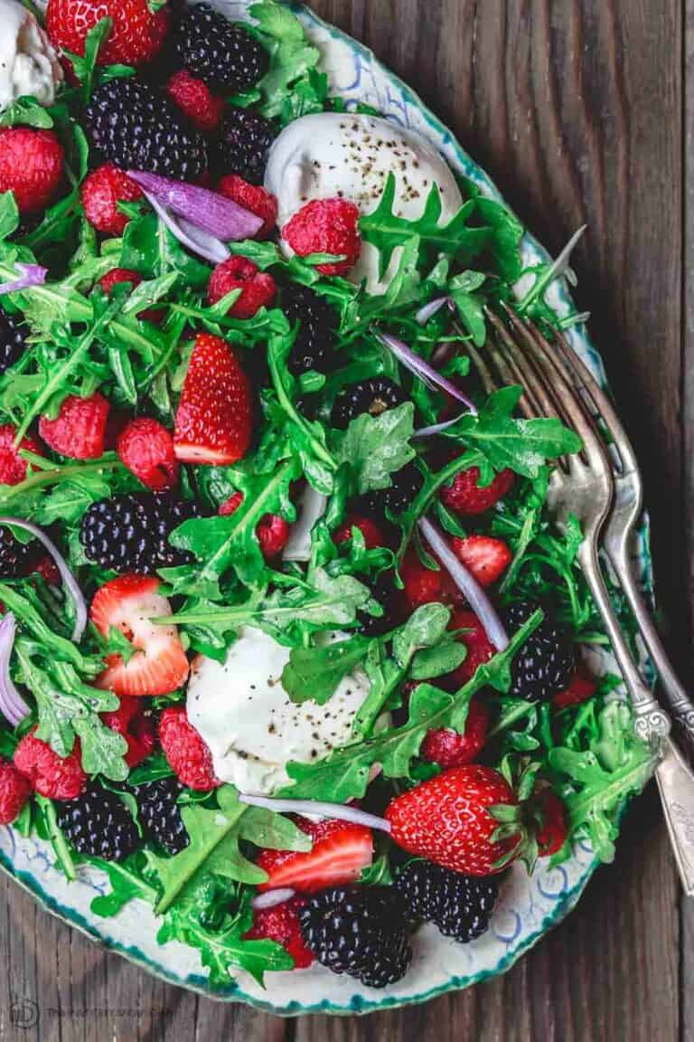5-Minute Berry Salad (BEST Summer Salad) | The Mediterranean Dish
