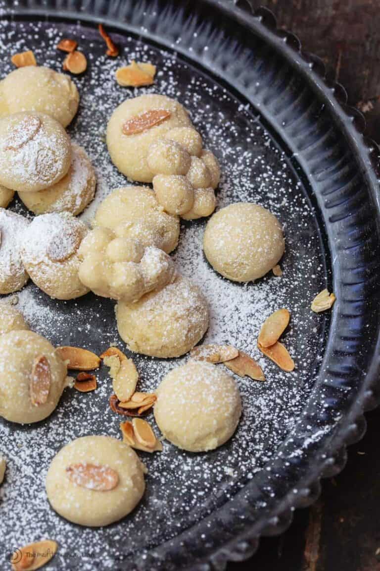Melt-in-Mouth Butter Cookies (Egyptian Ghorayebah) - The Mediterranean Dish