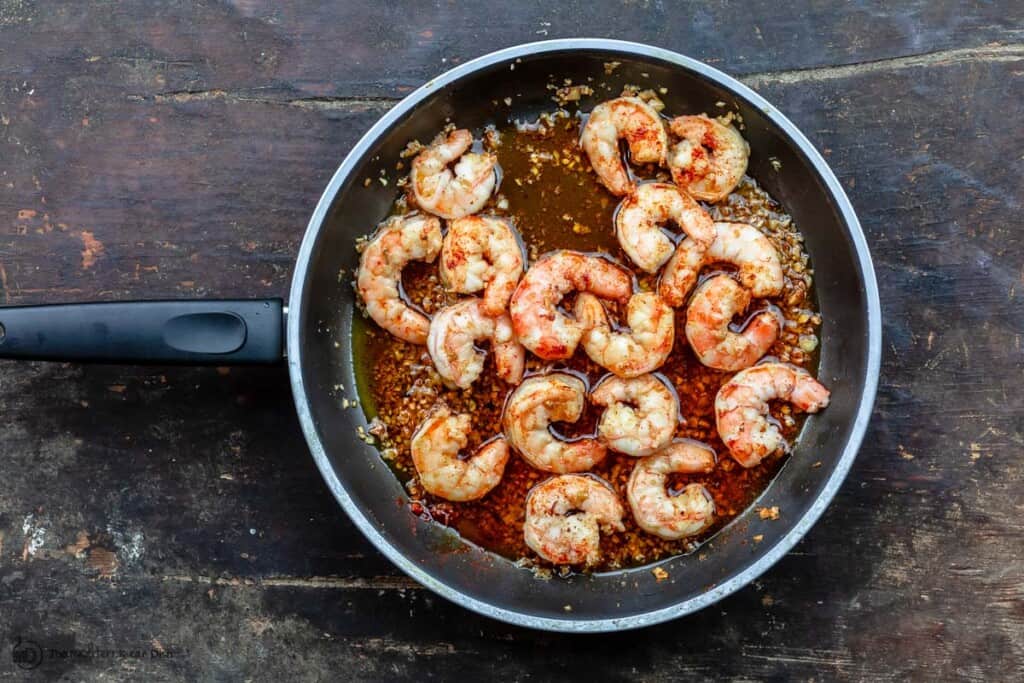 Gambas al Ajillo (10-Min Spanish Garlic Shrimp) | The Mediterranean Dish