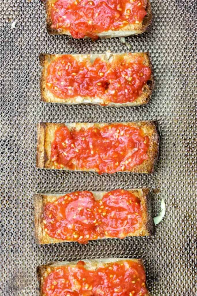 Best Pan Con Tomate (Spanish Tomato Bread) l The Mediterranean Dish
