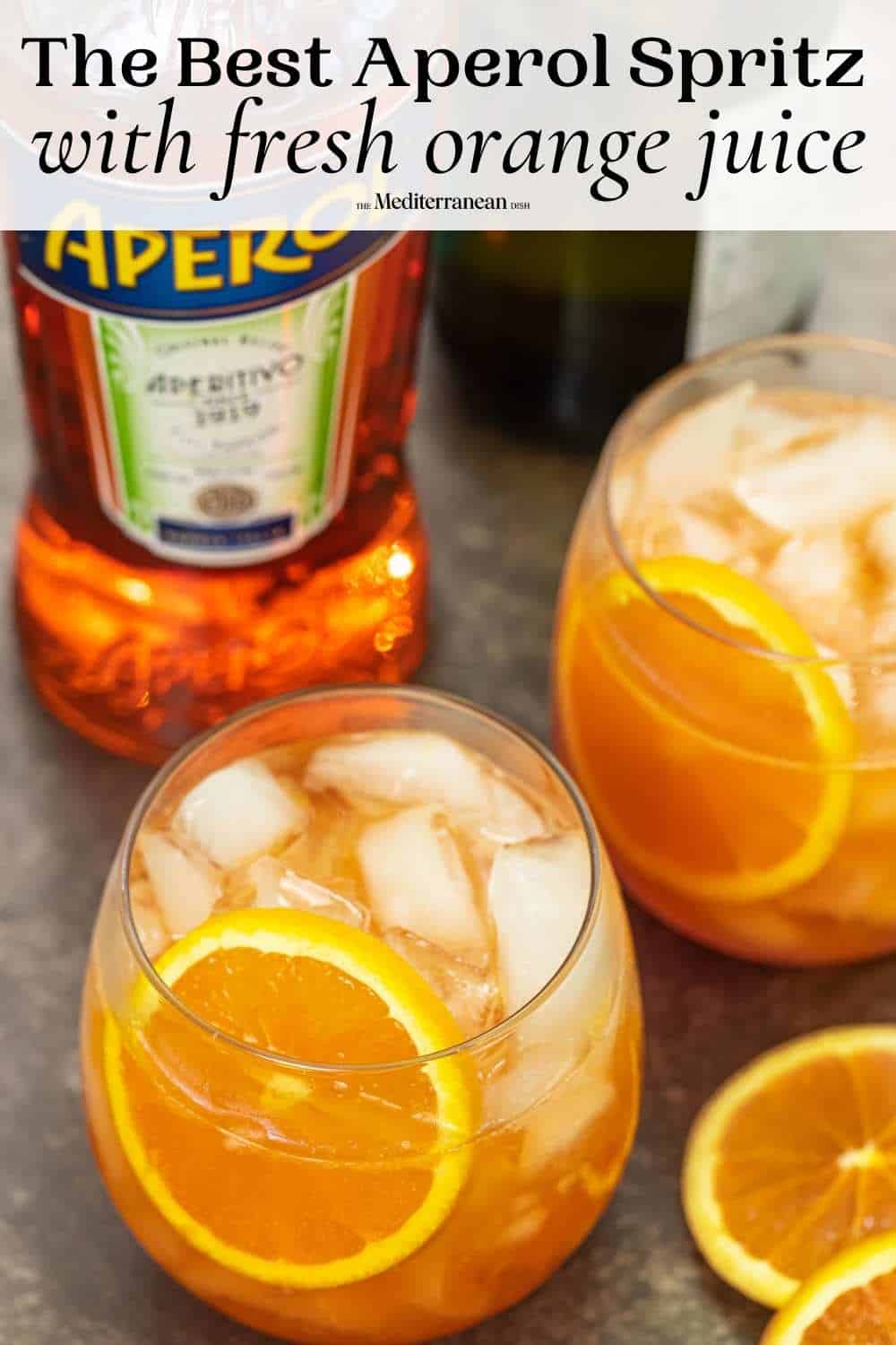 Easy Italian Aperol Spritz Recipe (4 Ingredients!) | The Mediterranean Dish