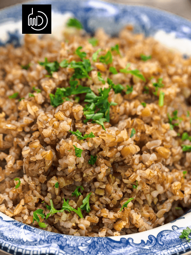 How to Cook Bulgur Wheat (Recipe + Tips) - The Mediterranean Dish