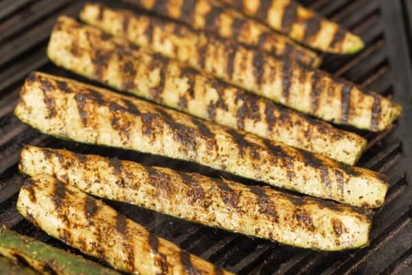Perfect Grilled Zucchini (10 Minutes!) | The Mediterranean Dish