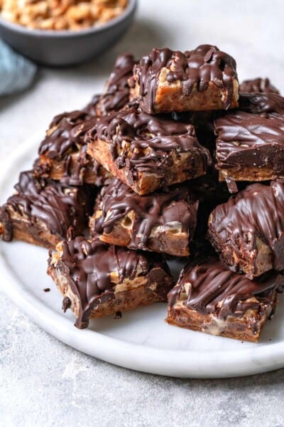 Date Bars (Gluten Free Dessert) | The Mediterranean Dish