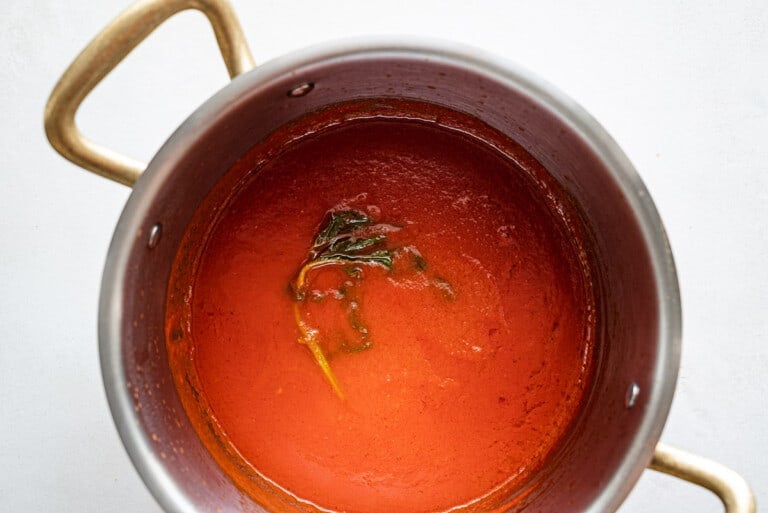 Pasta Pomodoro Recipe | The Mediterranean Dish