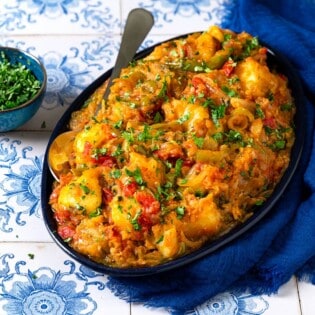 Potato Curry (Dopiazeh Aloo) | The Mediterranean Dish