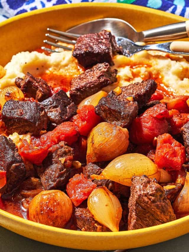 Stifado (Greek Beef Stew) - The Mediterranean Dish