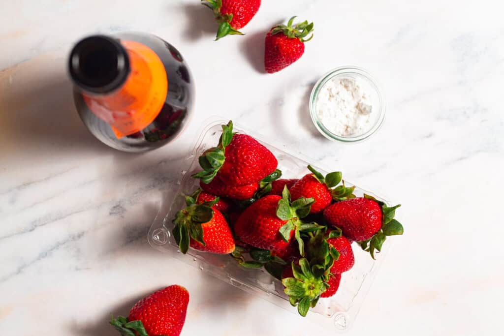 Strawberry Bellini (Rossini) | The Mediterranean Dish