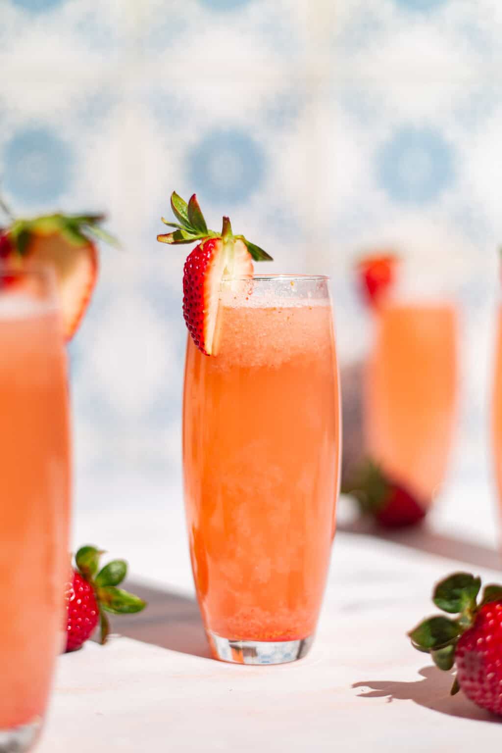 Strawberry Bellini (Rossini) | The Mediterranean Dish