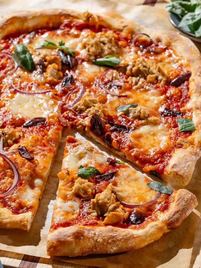 Tuna Pizza with Onions and Black Olives - The Mediterranean Dish