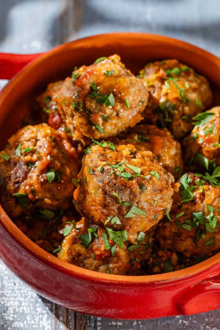 Albóndigas (Spanish Meatballs) Recipe | The Mediterranean Dish