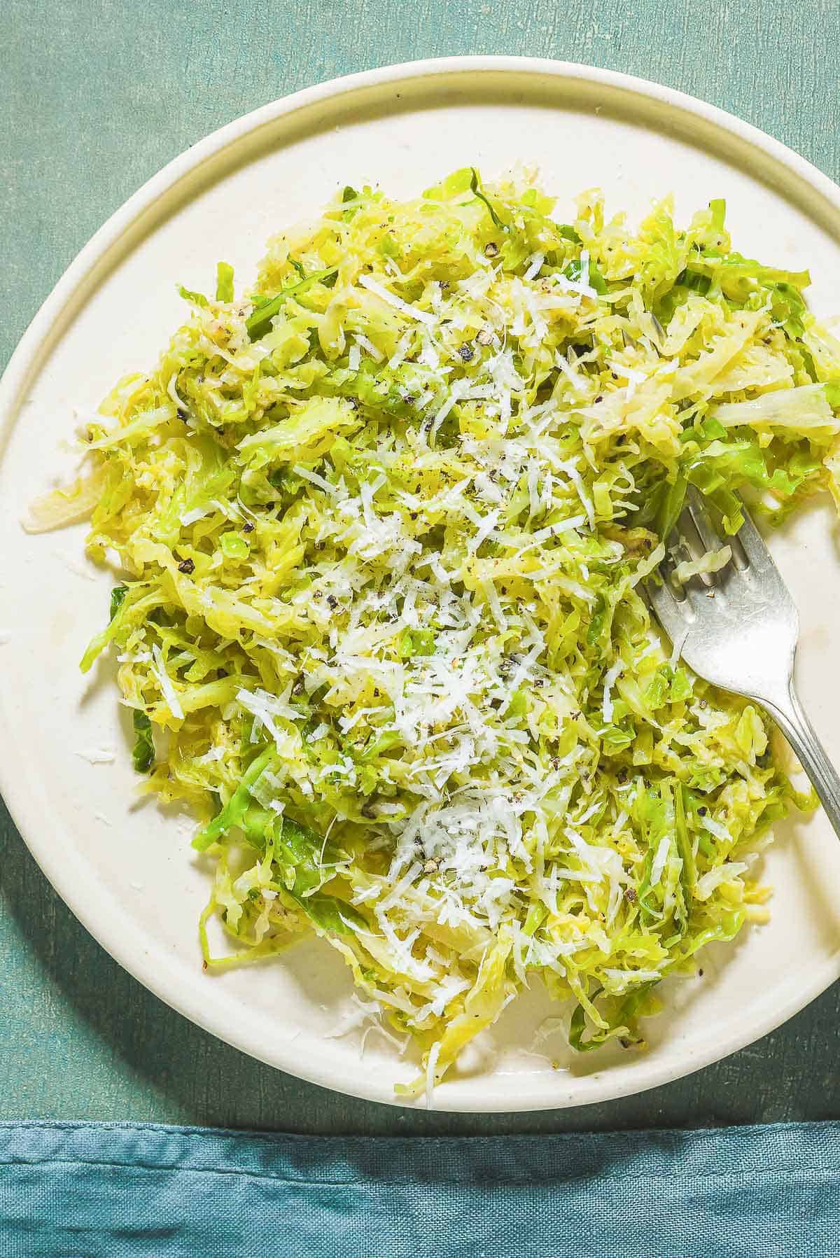 Cacio e Pepe Cabbage Recipe | The Mediterranean Dish