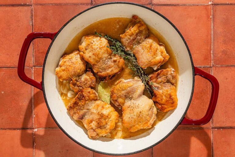 Spanish Garlic Chicken Recipe (Pollo al Ajillo)
