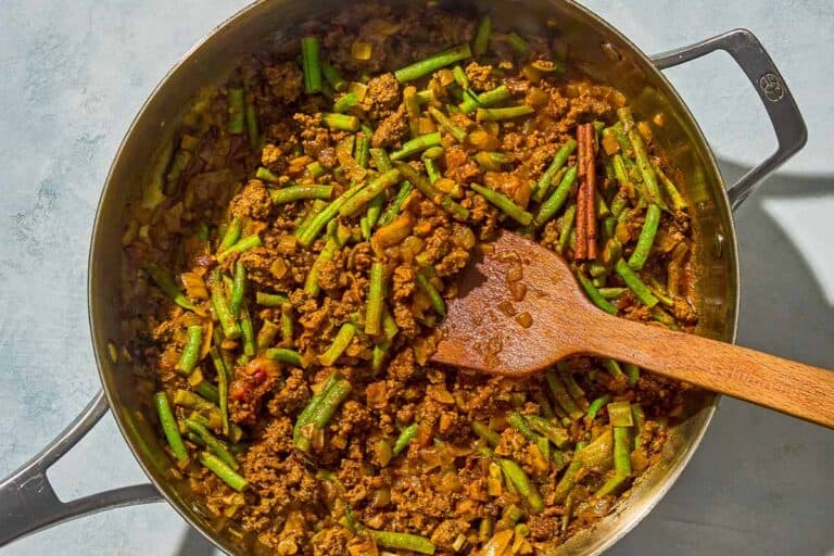 Loobia Polo Recipe (Persian Beef and Green Bean Rice)