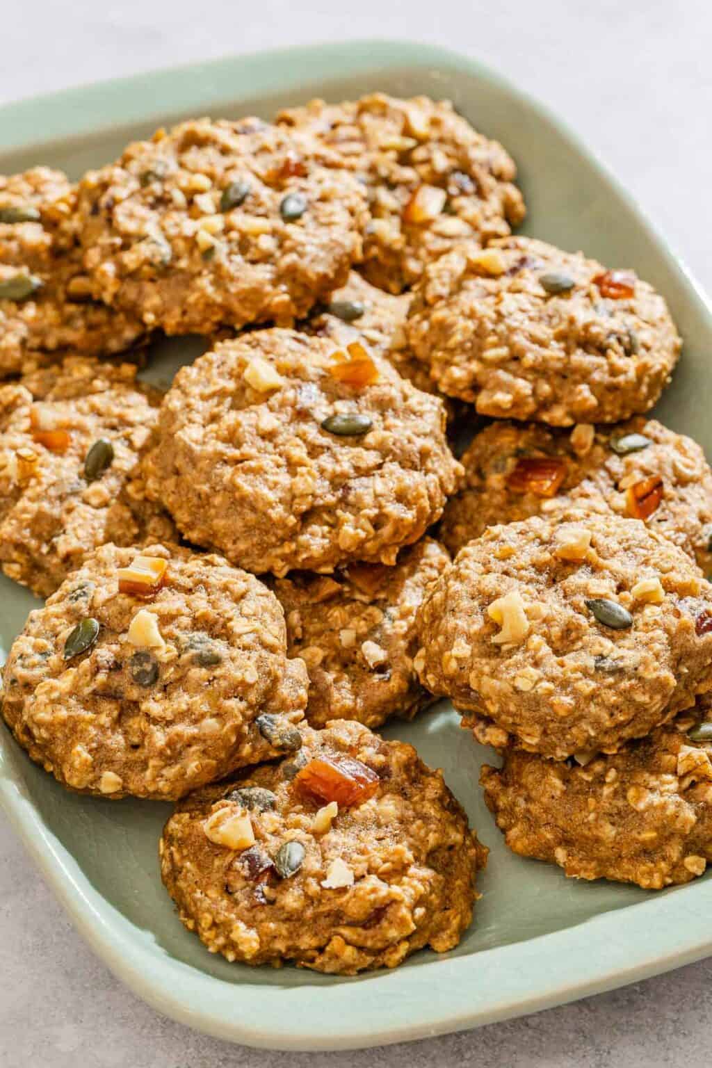 Breakfast Cookies (1 Bowl Recipe)